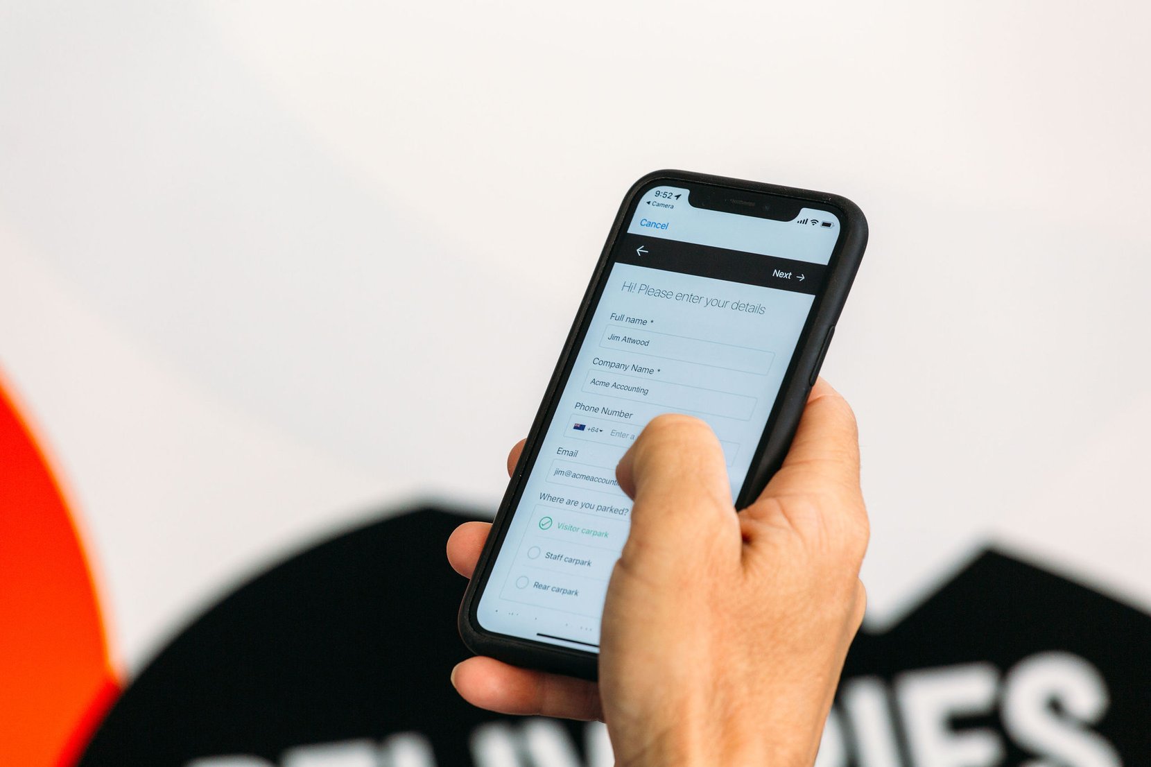 8 Reasons Why 9,000+ Workplaces Love SwipedOn