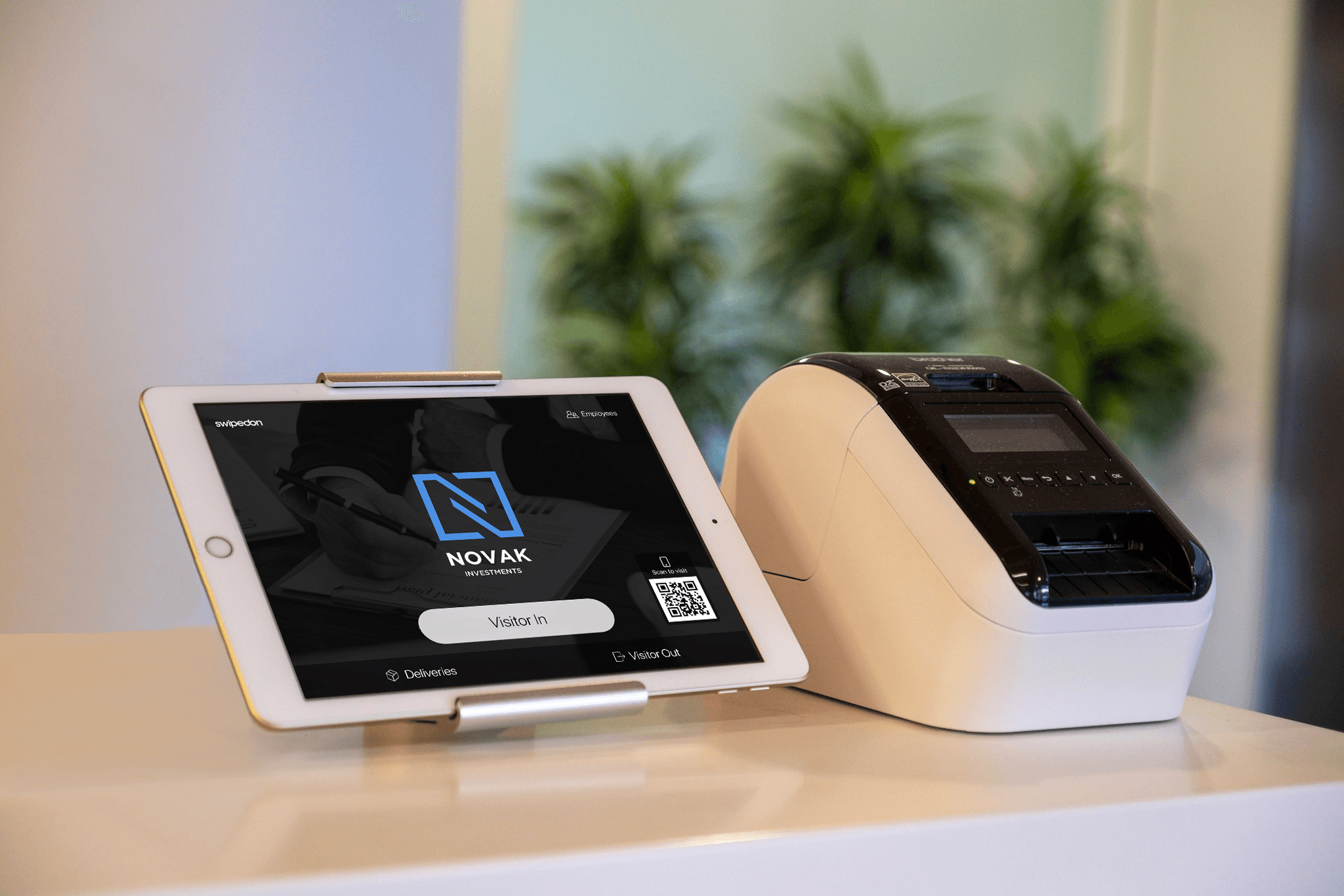 7 Ways a Digital Sign In System Helps Your Business Thrive